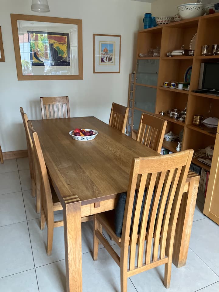 Belfast, Room In Townhouse Off Ormeau - Belfast