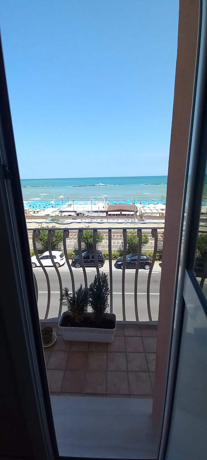 Bilocale Fronte Mare - Falconara Marittima