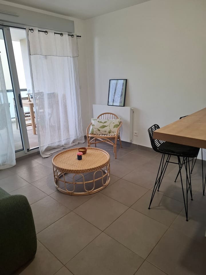Charmant Appartement Calme, Piscine, à Côté Plages - Six-Fours-les-Plages