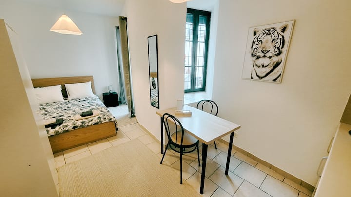 City Center Studio, Studio 5 - Montreux