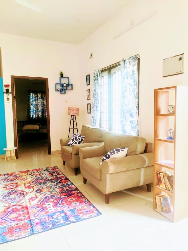 Dreamycosy 2bhk, Just 6 Mins To Whitetown & Beach - Puducherry