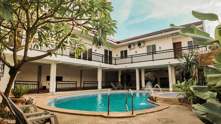 Tropicalia Pool Villa - Angeles