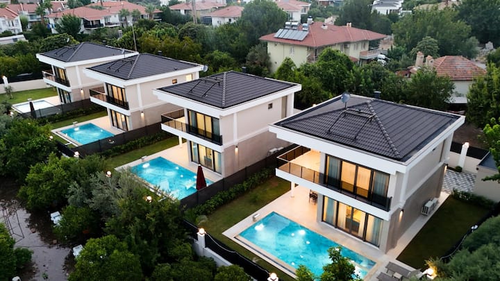 Havuzlu Jakuzili Müstakil Villa 10d - Tekirova