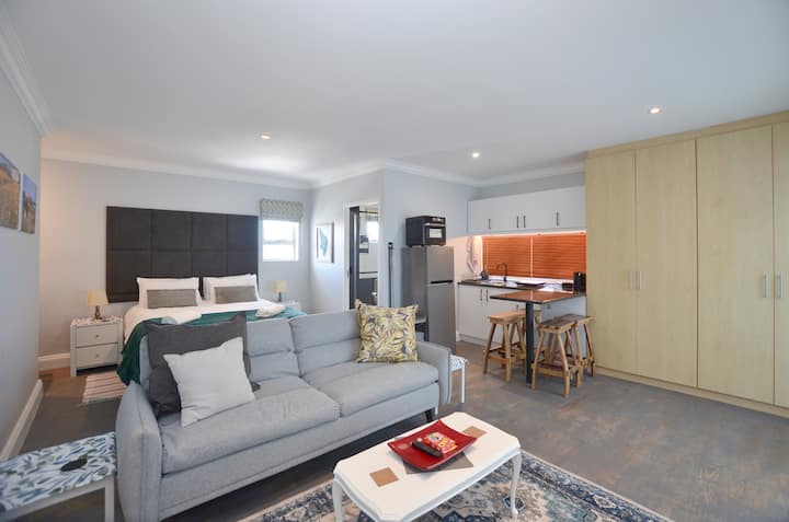 6 Pikkewyn Studio - Yzerfontein