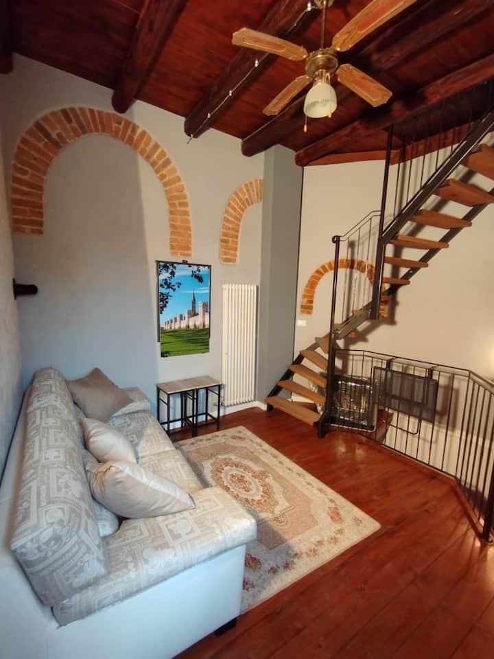 Camera In Torre Medioevale - Villa Bartolomea