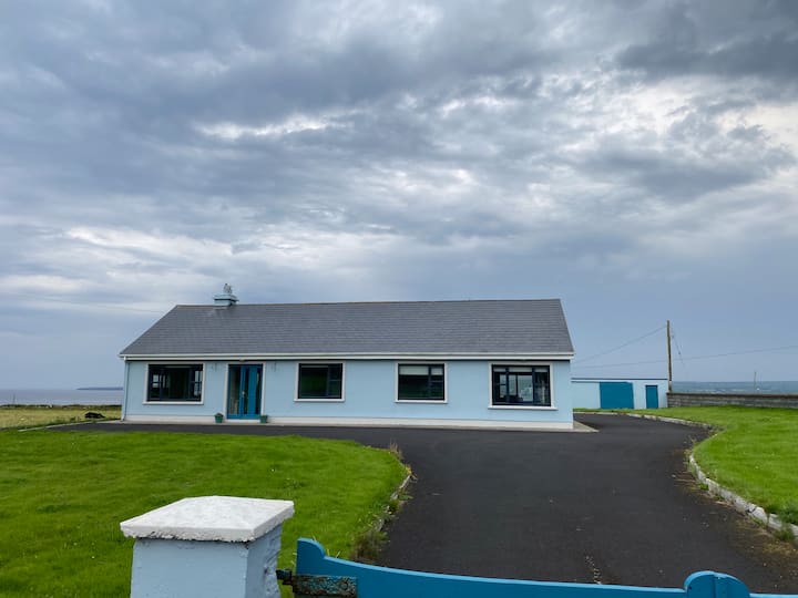 Stunning Sea View Retreat - Lahinch