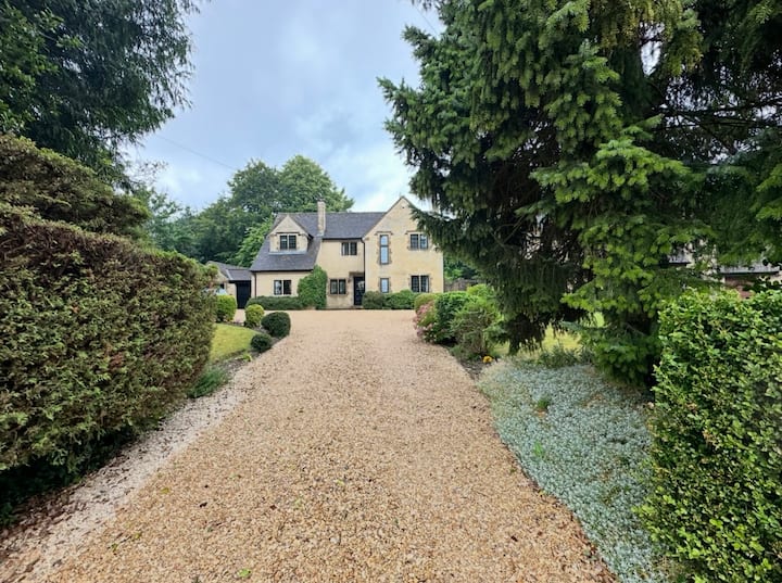 Beautiful House Near Town With Parking And Gardens - Cirencester