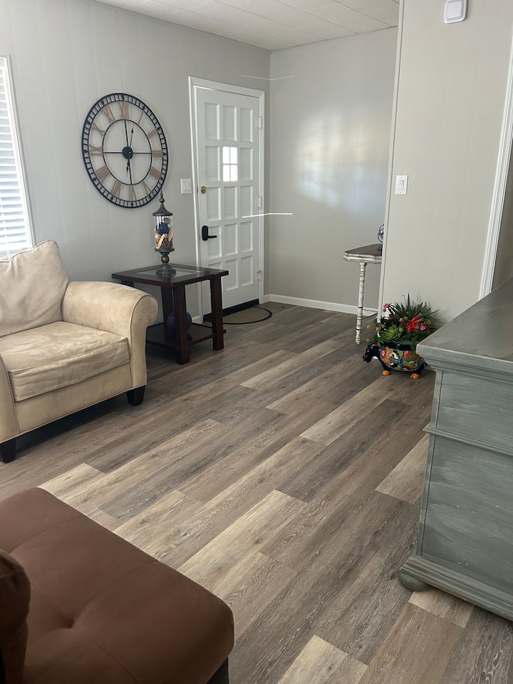 Corner 3 Bedroom-5 Bed
Cozy Home - Wichita Falls, TX