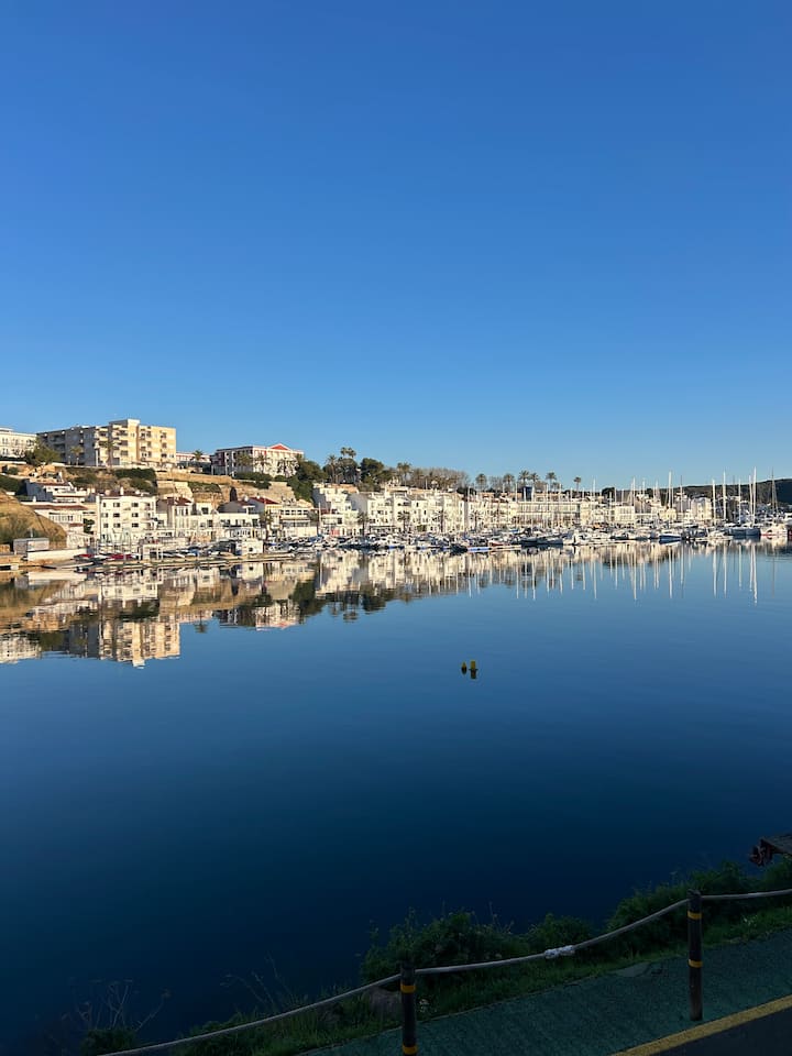 Seaview Port Mahón Apartment - Mahón