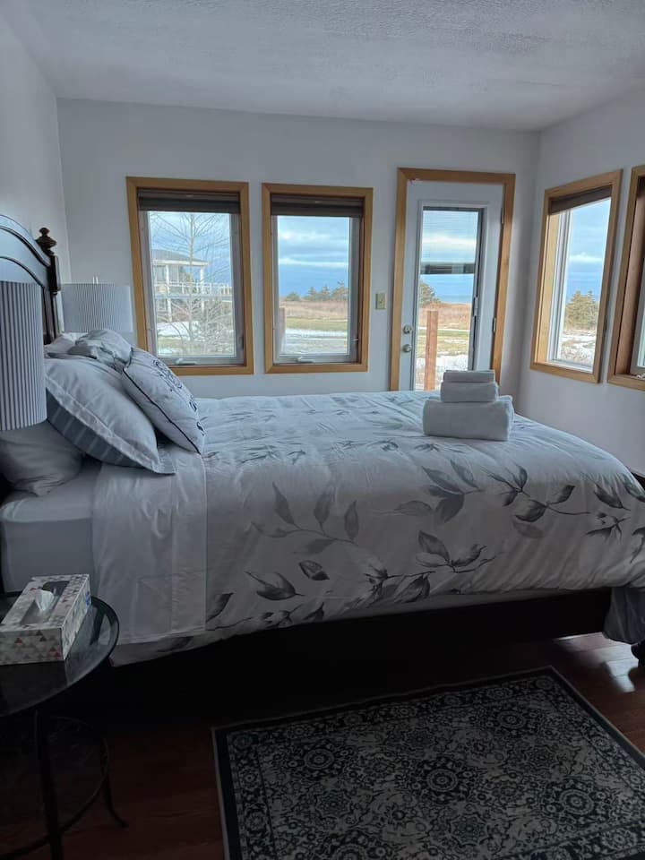 The Gentle Harbour - Cavendish