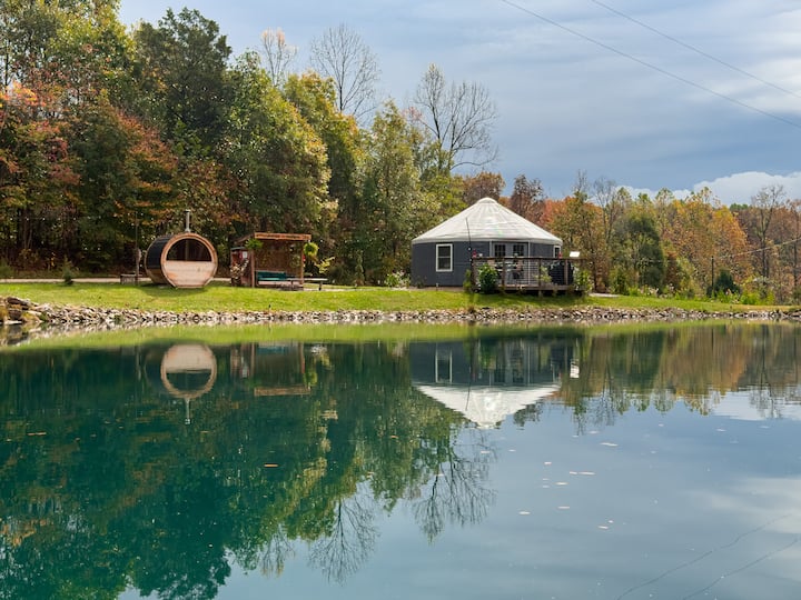 Luxury Yurt W/pond, Sauna, Fire-pit, Garden, Stars - French Lick, IN