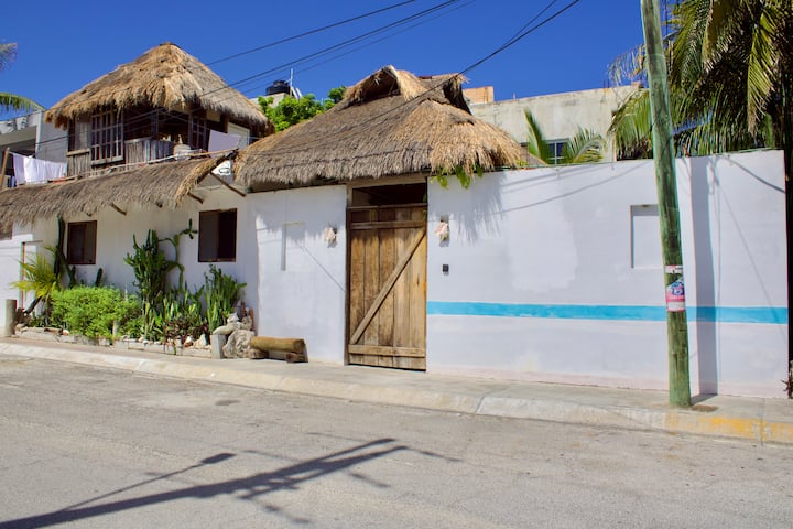 3 Habitaciones Con Piscina Cerca De La Playa - Isla Mujeres