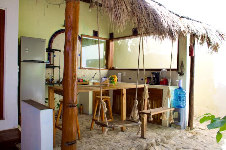 Casa Familiar Con Piscina, Cerca De La Playa - Isla Mujeres