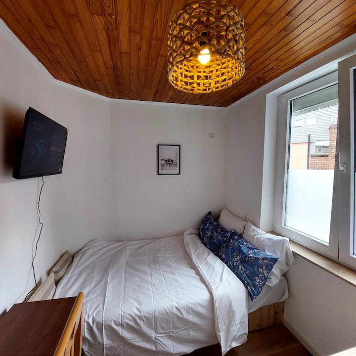 Chambre En Plein Centre-ville - Tournai