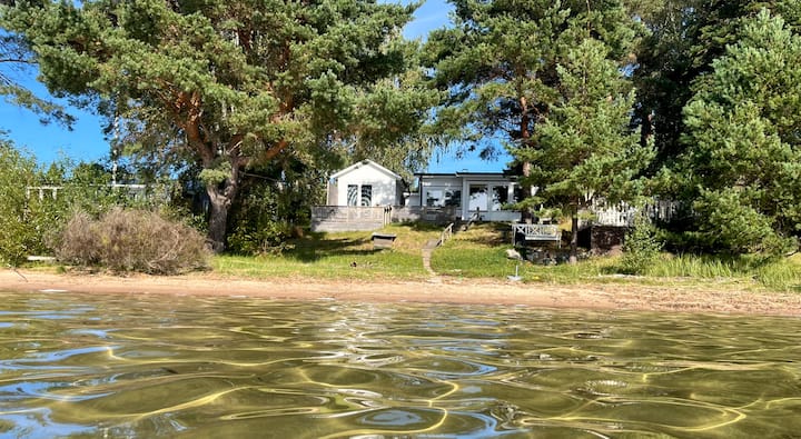 Stuga Vid Vätterns Strand - Motala