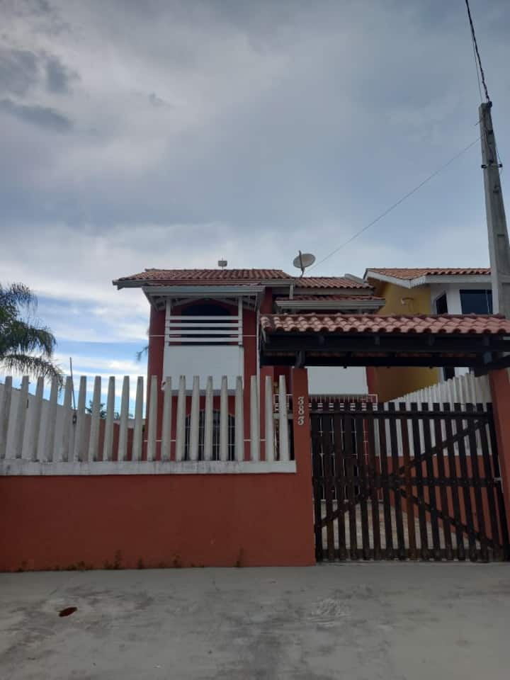 Casa Com Piscina Próximo Ao Mar - Itapoá