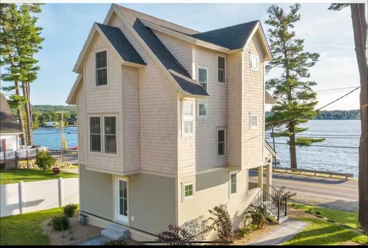 Bayview Dreams- Lake/boat Dock, Beach, Gunstock - Laconia, NH