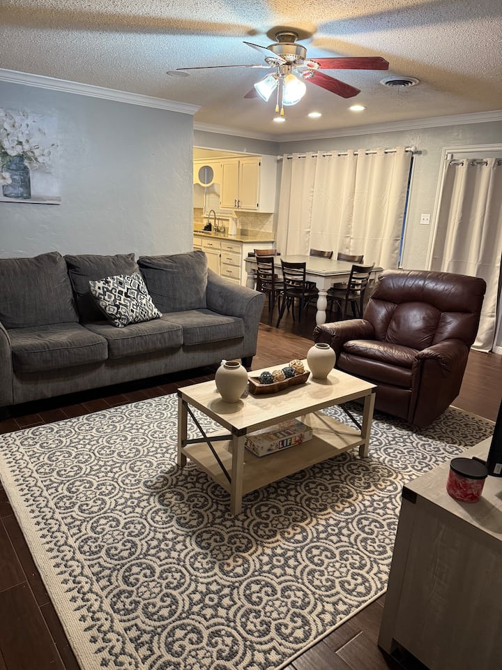 Juju's Retreat Space - Lubbock, TX