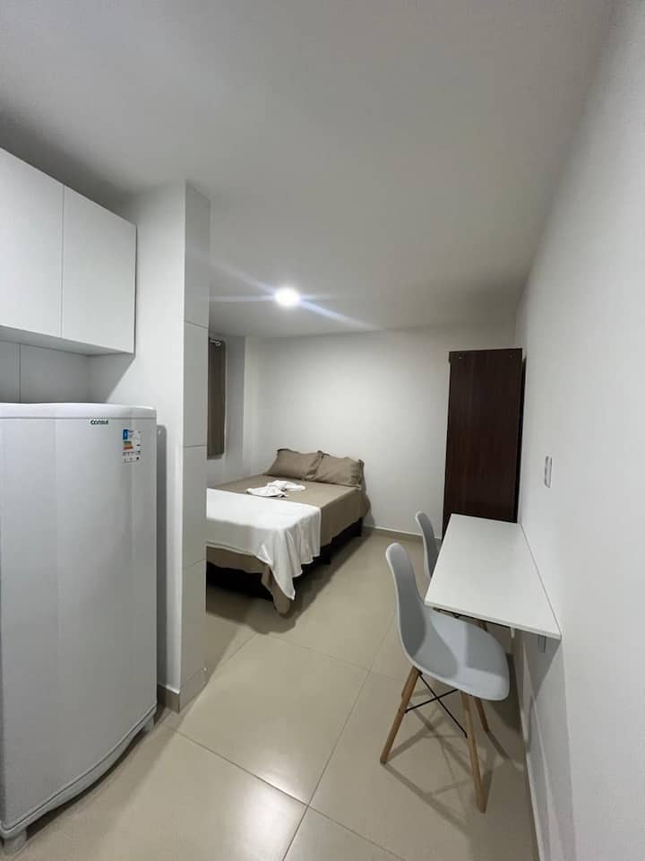 Kitnet Próx Olivia Flores/fainor 01 - Vitória da Conquista