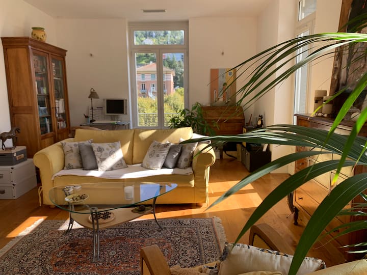Appartement Bourgeois Art Déco - Vals-les-Bains