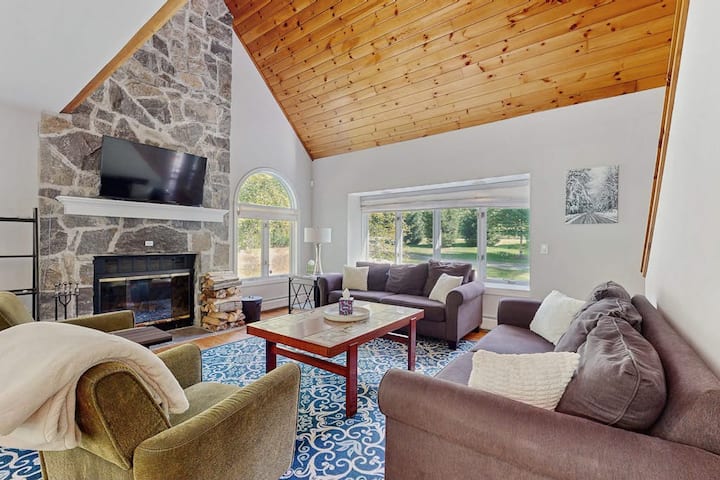 3br Home Near Skiing, Hiking, Mt Biking & More - 자메이카