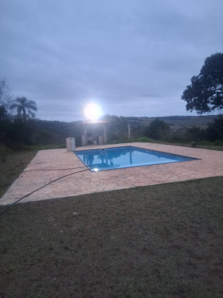 Alugo Vendo Chacara Km54a Castel - Cabreúva