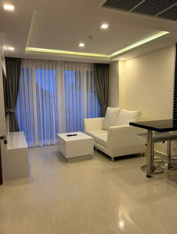 New! Modern Condo & Grand Avenue & Central Pattaya - Pattaya