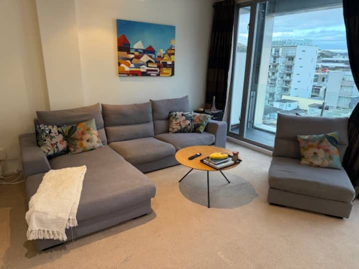 City Buzz-spacious Apartment
2 Queen Beds +Balcony - Wellington