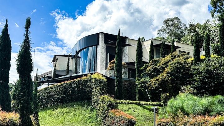 Exclusive Mansion+gym+jacuzzi+view@palmas - La Ceja