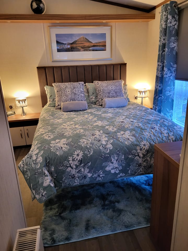 Elegant Caravan En-suite Bath - North Berwick