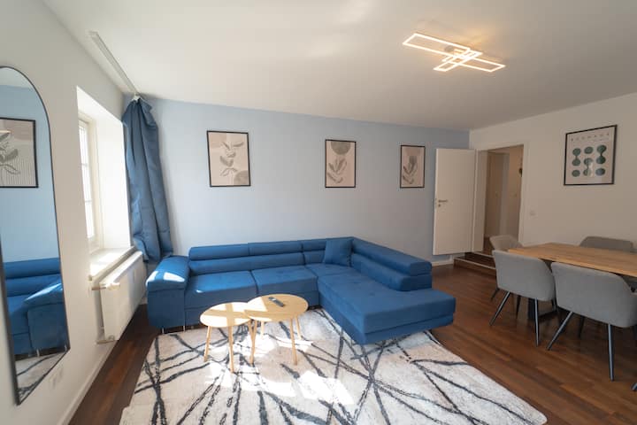 Luxomes: Modernes Apartment Mit Altstadtblick - Vilshofen an der Donau