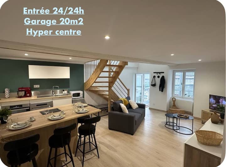 Maison Hyper Centre Avec Garage - Mayenne