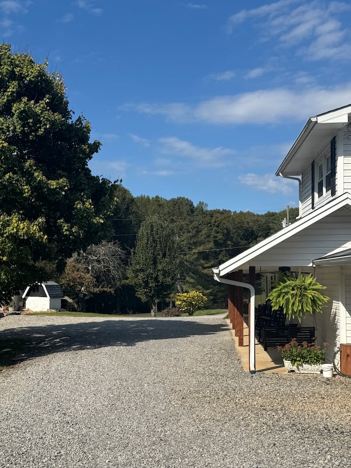 Cozy Farmhouse In New Market Near Sevierville - Blaine, TN