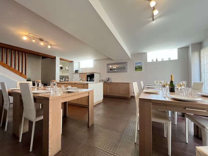 Le Gîte De La Champagne 5 Chbrs Au Cœur Des Vignes - Marne