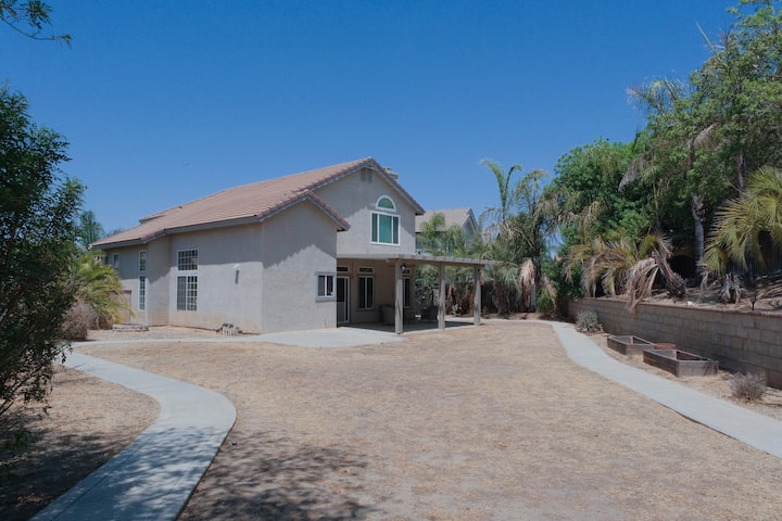 4bedroom Convenient Spacious Quiet Home - Moreno Valley, CA