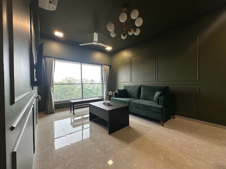 Plush Luxe | Opulent 2bhk Apartment - Mumbai