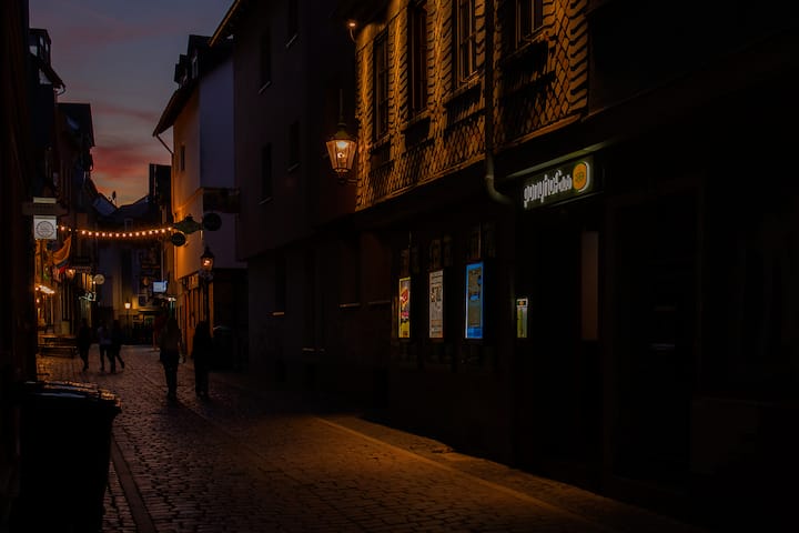 Loft Above Frankfurt's Nightlife - Francfort-sur-le-Main