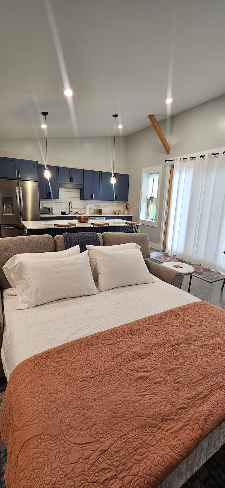 The Pool House - Gardiner, NY