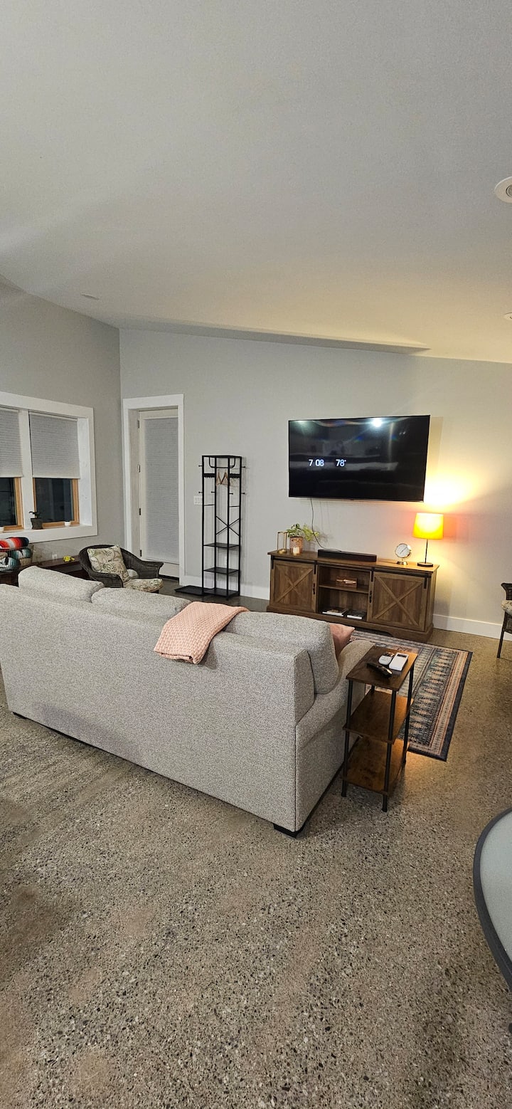 The Pool House - New Paltz, NY