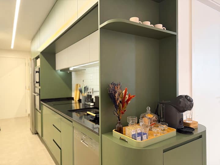 Copacabana | Steps To The Beach • Pool • King Bed - Ipanema