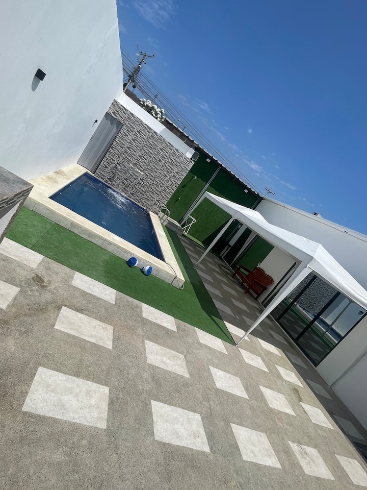 Casa Vacacional En Crucita - Crucita