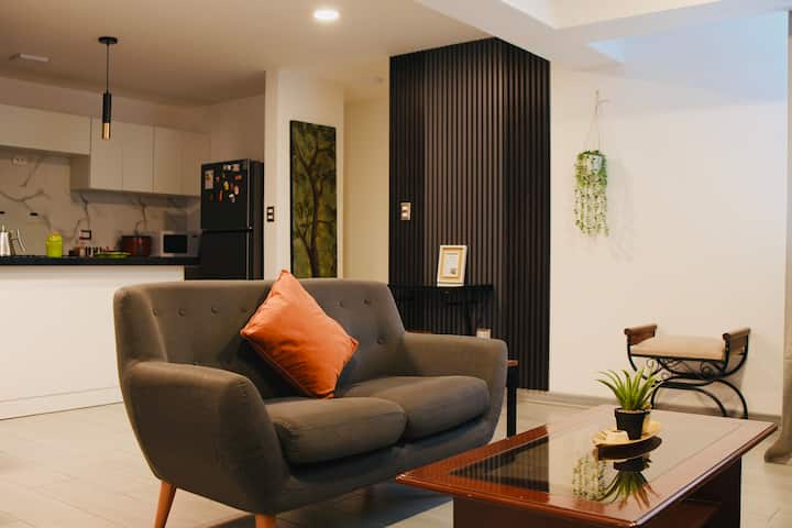 Moderno Apartamento En California Frente A Parque - Moche, Trujillo