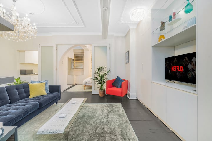 Stylish 1-bedroom Retreat - Mosman