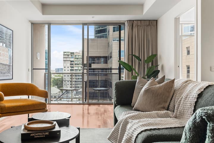 Large 2 Bedroom Apartment In Melbourne Cbd - Melbourne