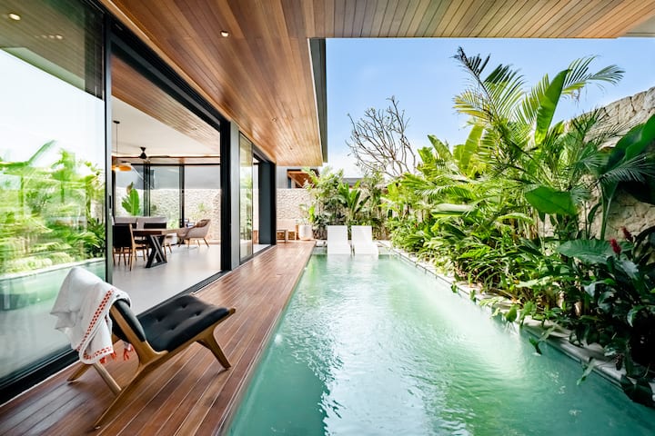 *New* The Heights Melasti | Luxury Villa With Pool - Jimbaran