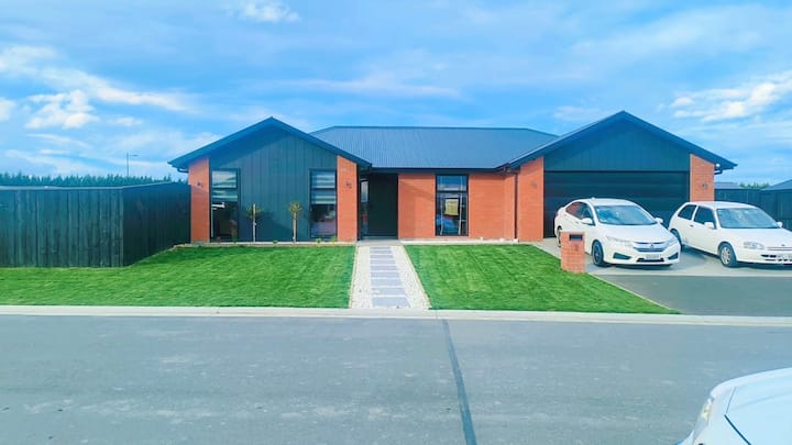 Double Bedroom In New House - Rolleston
