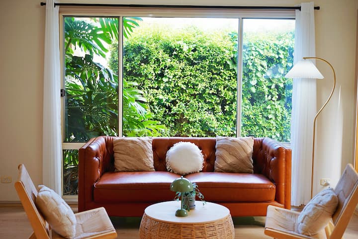 Bright 5br | Walk To Metro | Game Room & Zen Space - Sydney