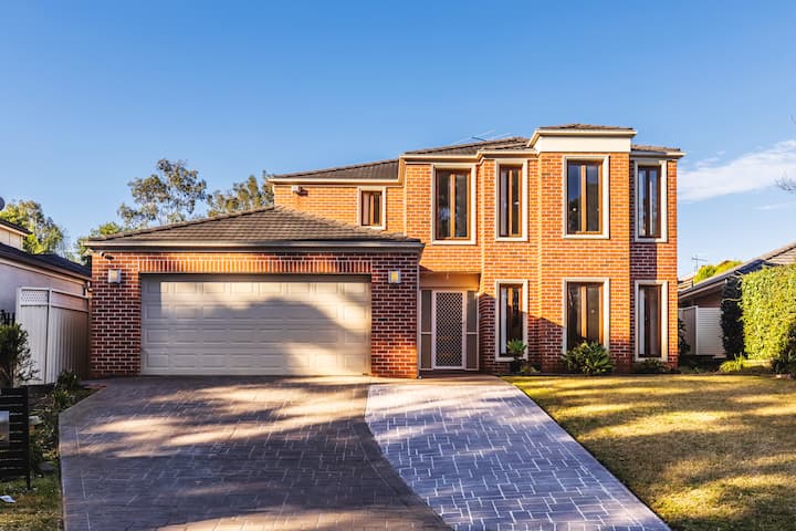 Wabi-sabi Retreat Home Walk To Kellyville Station - Blacktown