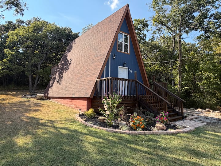 The Study Hut | Cozy College Town Getaway - Ada, OK