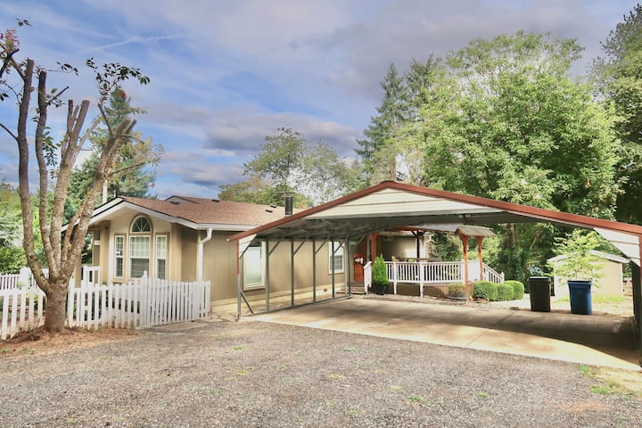 Clean And Centrally Located Home In Vancouver, Wa - Vancouver, WA